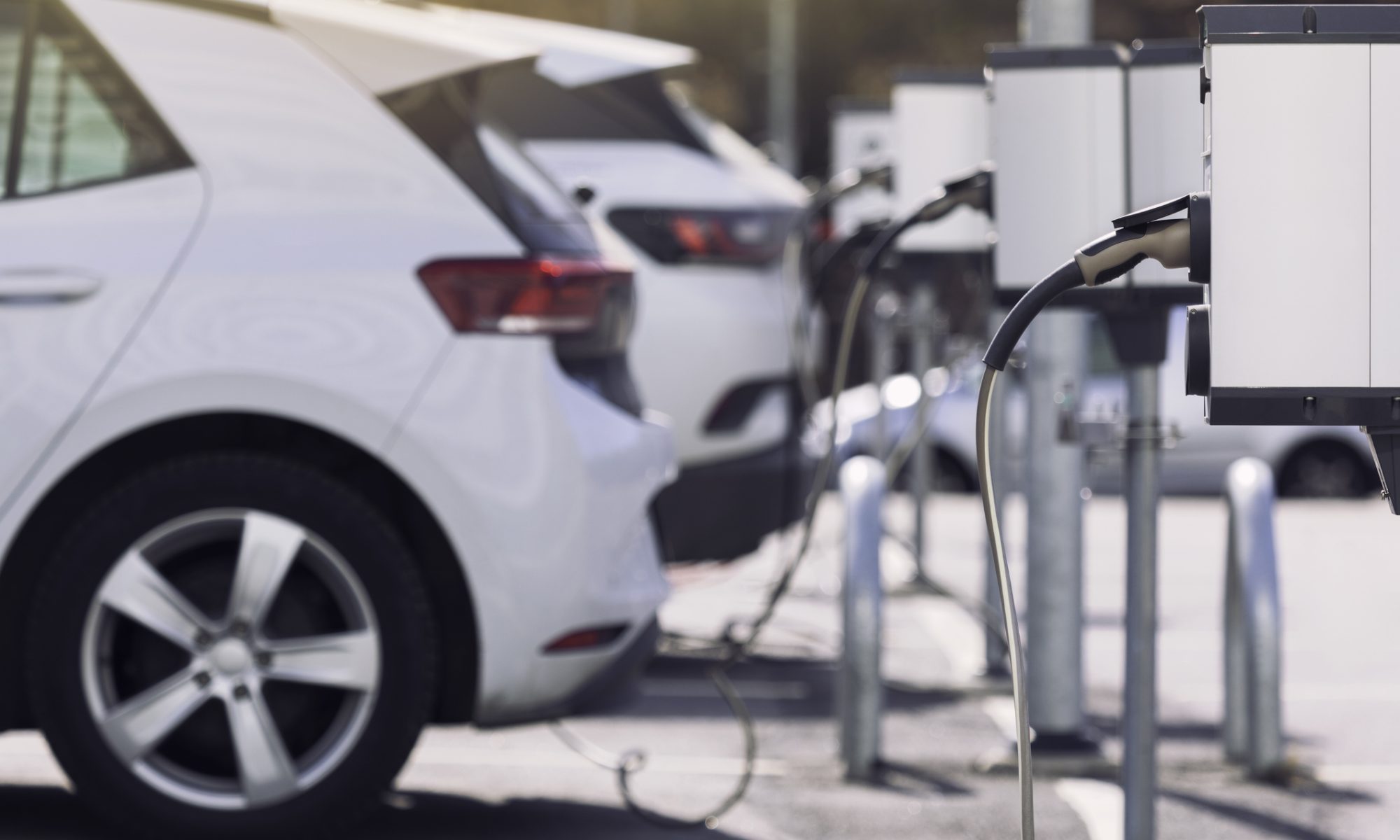 EVgo, GM, and Pilot Plug In 130+ Highway Charging Hubs Across 25 ...