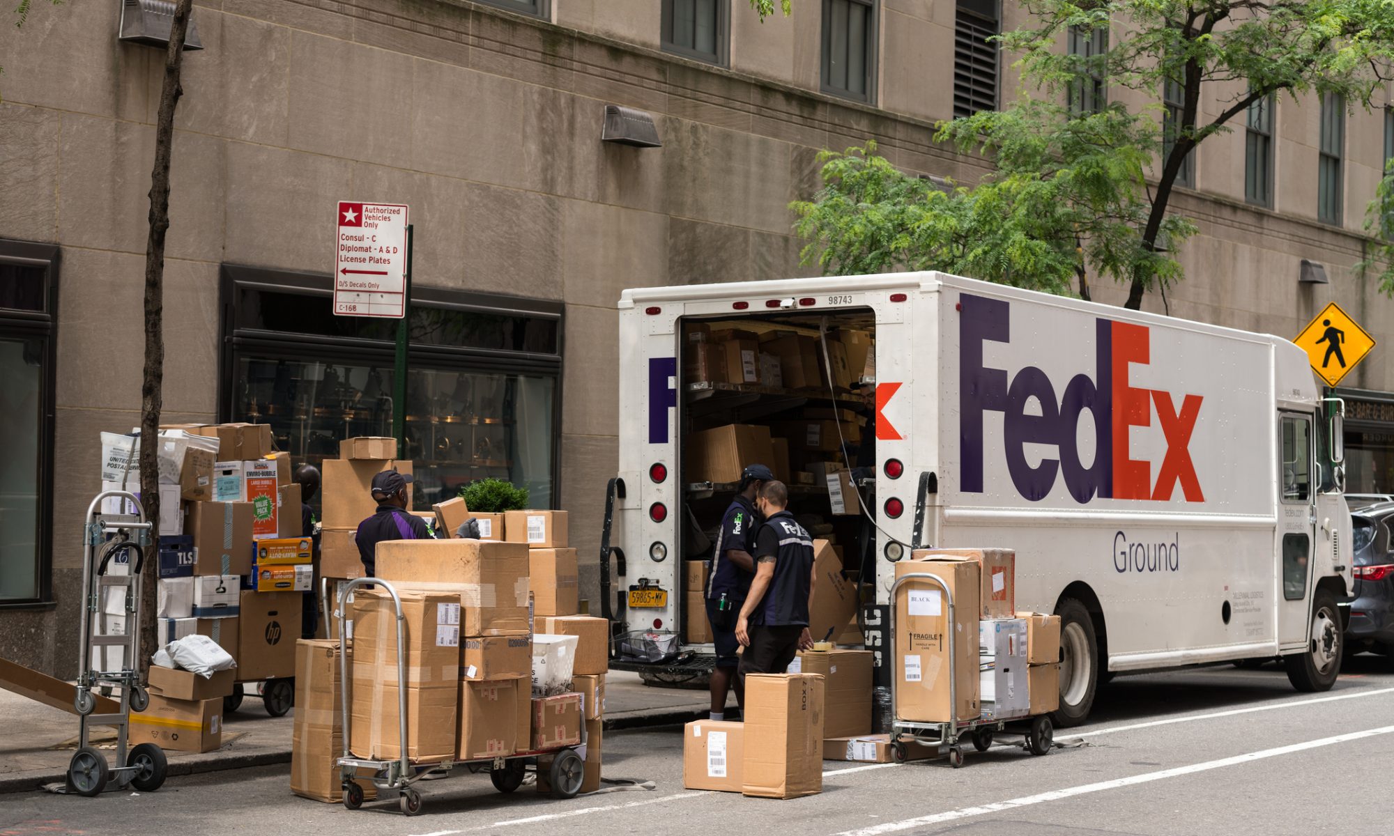 FedEx Drives $126 Billion Global Economic Impact in FY2025, Bolstered ...